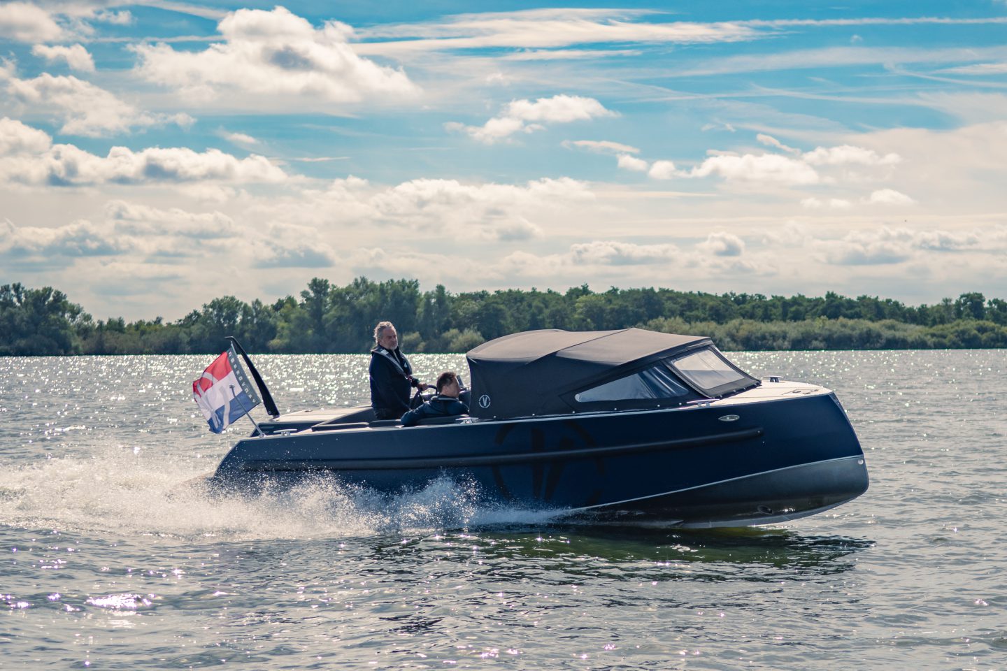 VanVossen Tender 600 Sport | Verschuur Watersport | tender