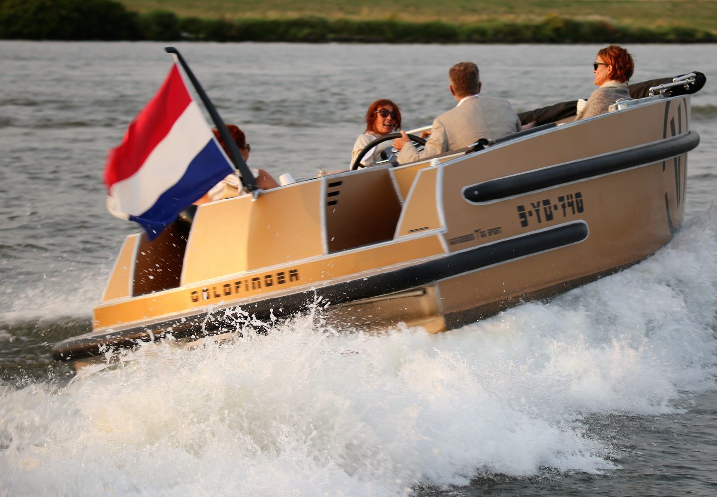 VanVossen Tender 600 Sport | Verschuur Watersport | tender