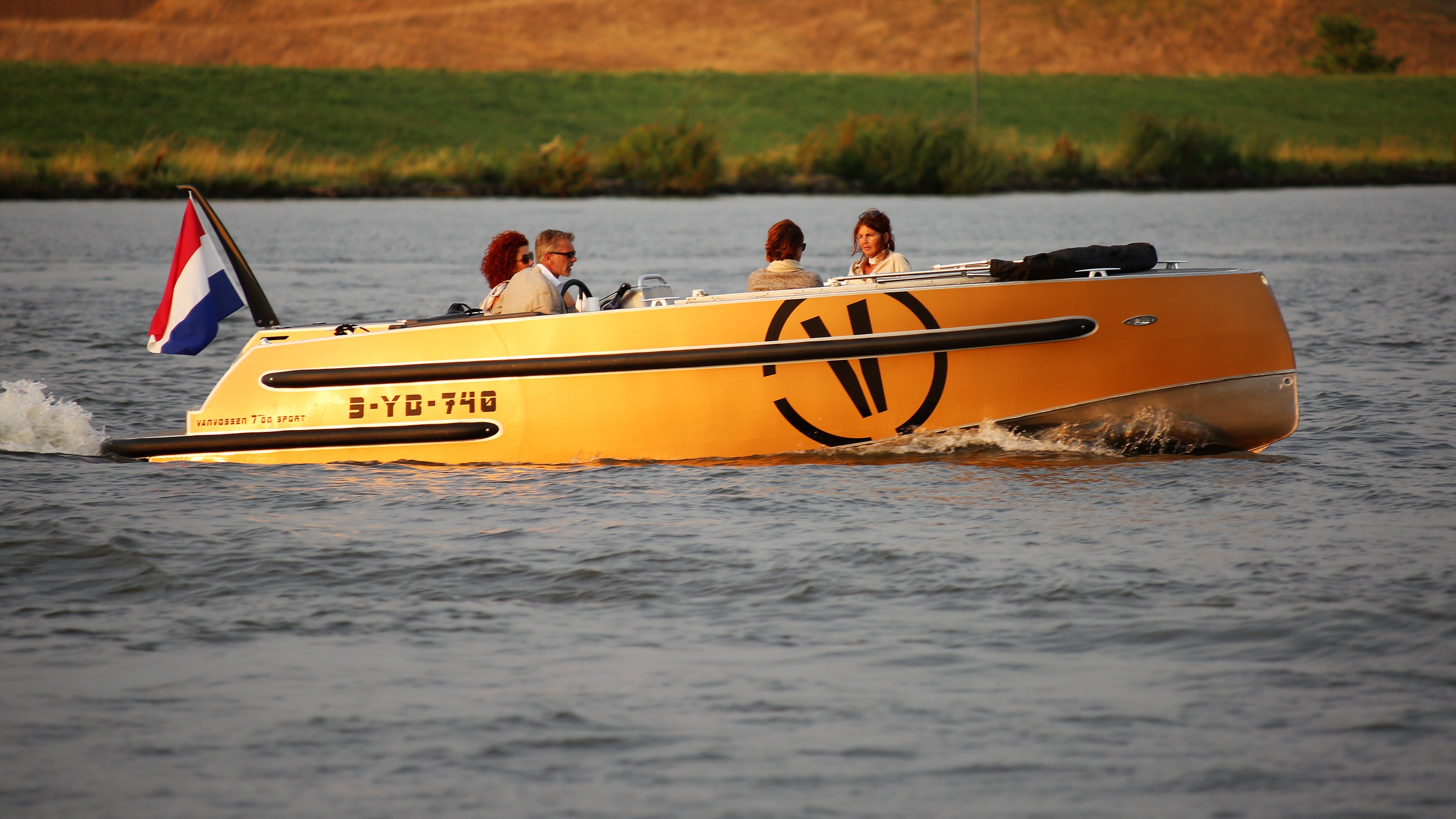 VanVossen Tender 600 Sport | Verschuur Watersport | tender