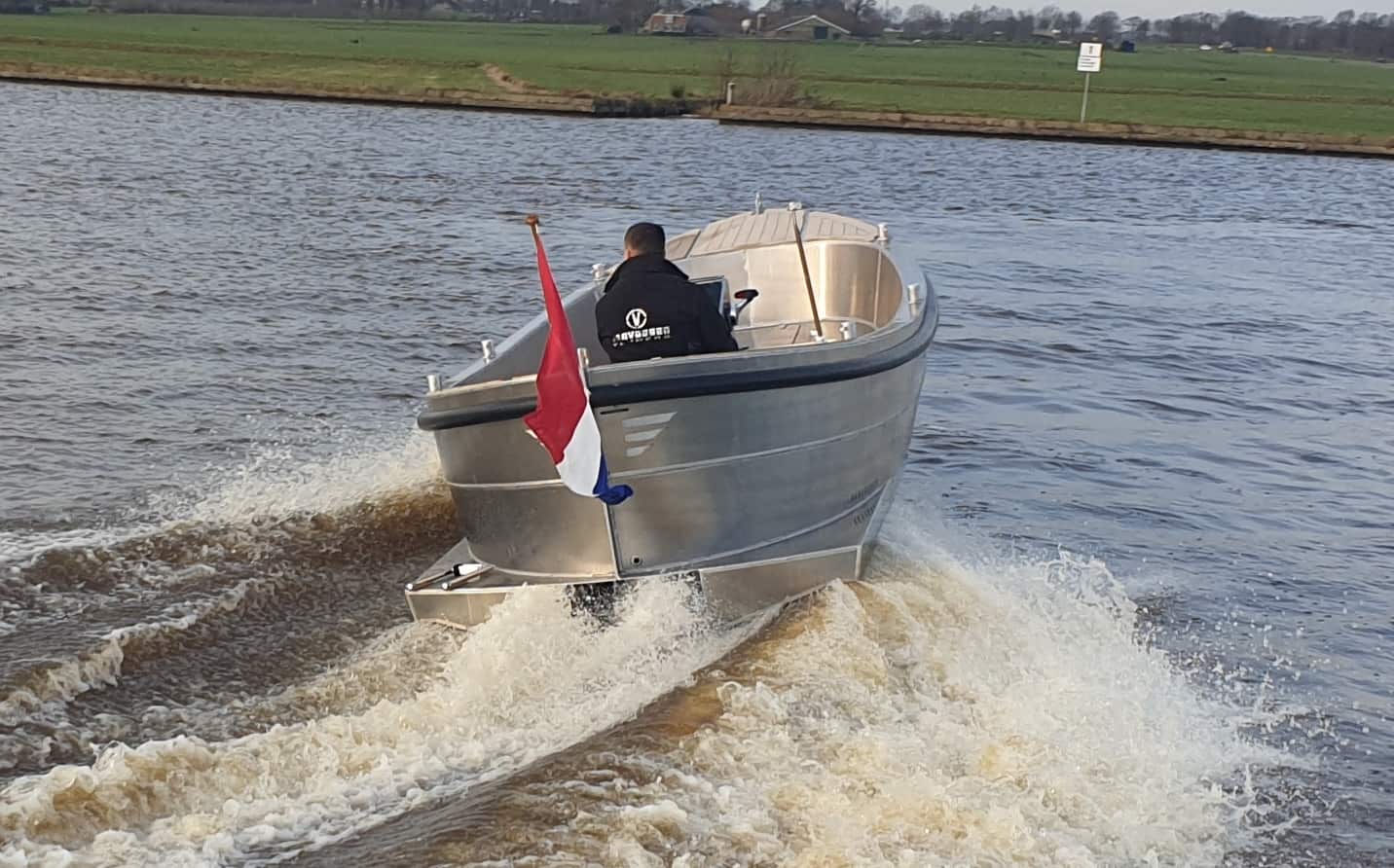 VanVossen Sloep 600 - Verschuur Watersport